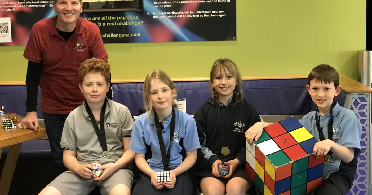 Cubers Unite! - Puzzling World